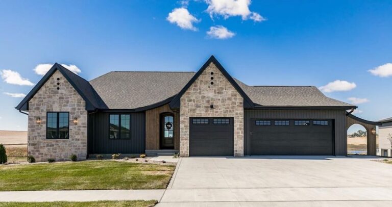 Exteriors - Iowa Stone Supply