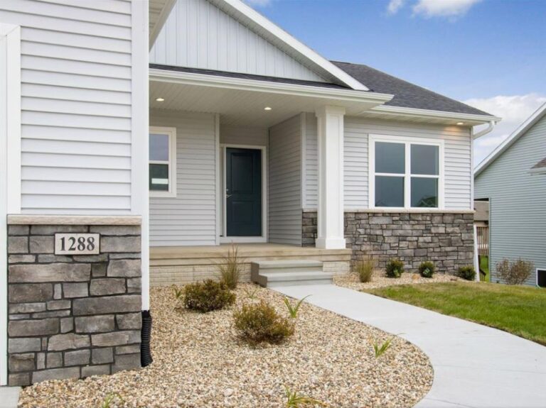Exteriors - Iowa Stone Supply
