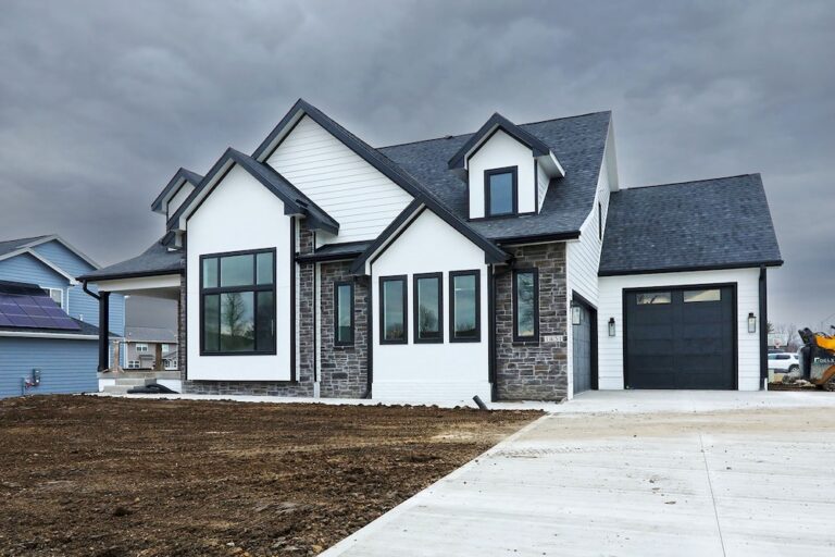 Exteriors - Iowa Stone Supply