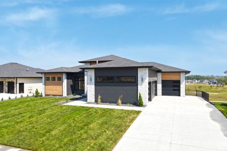 Exteriors - Iowa Stone Supply